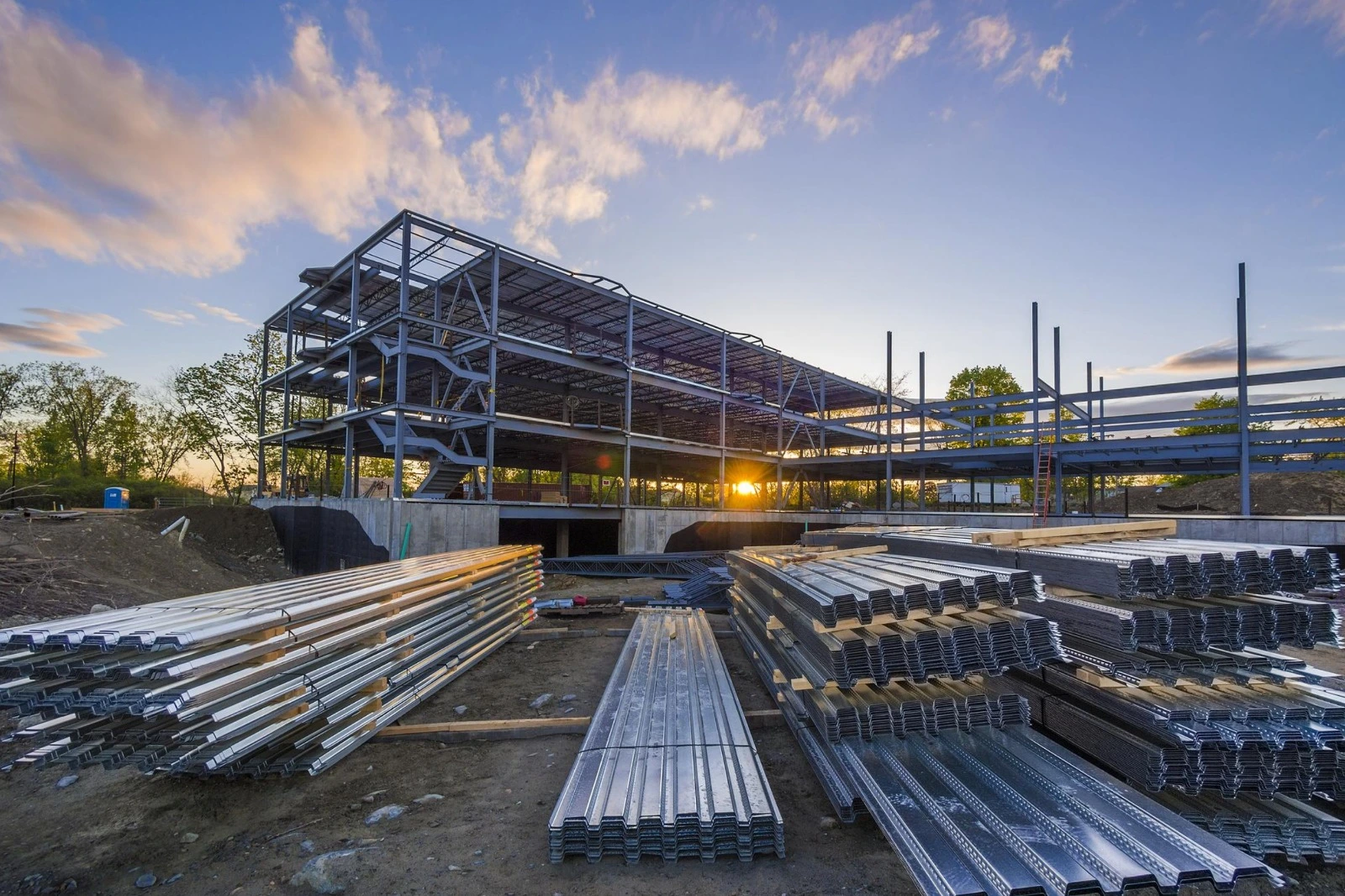 Top 15 Construction Management Companies in the World (2025)